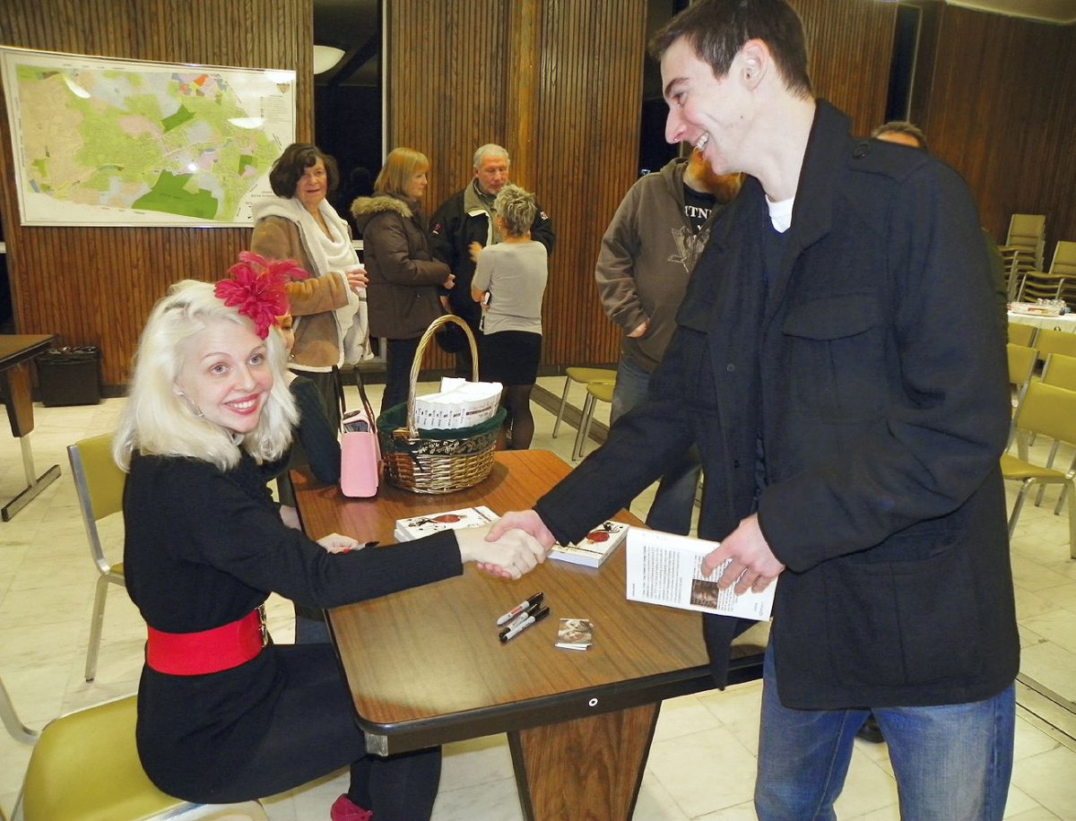 Bethel Park native pens memoir of days singing telegrams - The Almanac